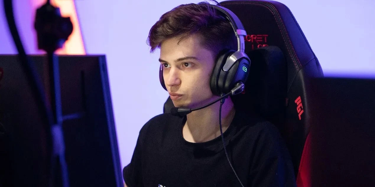 RAMZES666 named the best carry heroes in patch 7.37d - Shadow Fiend and ...